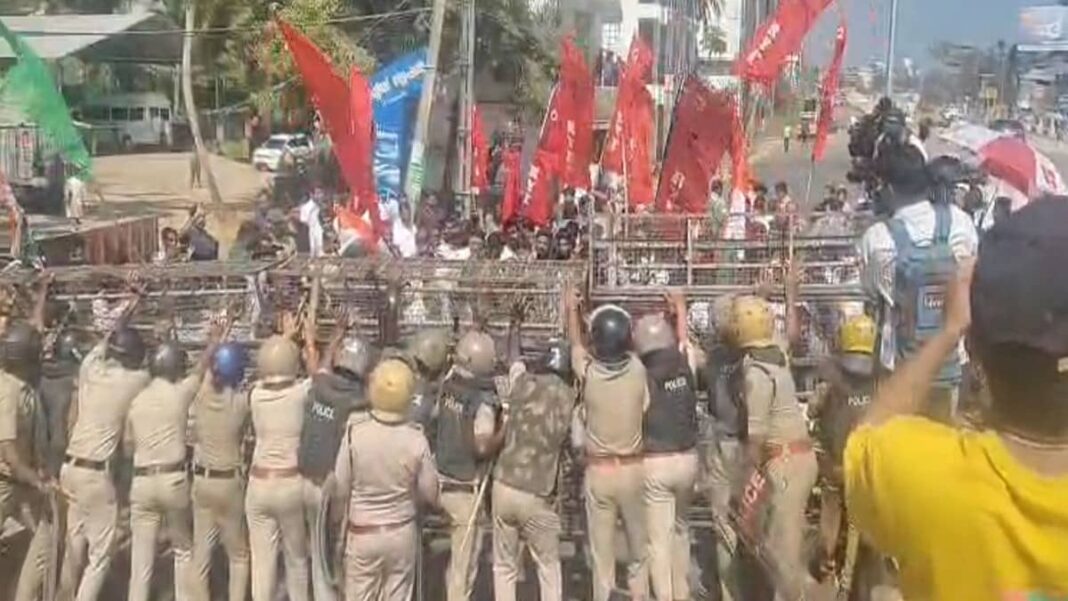 'Treated Like a Dog’: Man Dies in Kerala Hospital, Family Protests ...